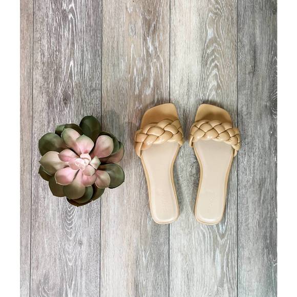 CCOCCI | Shoes | New Ccocci Chunky Braided Slide Sandal In Natural ...